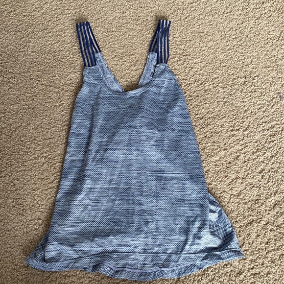 Lole | Tops | Lol Tank Top | Poshmark